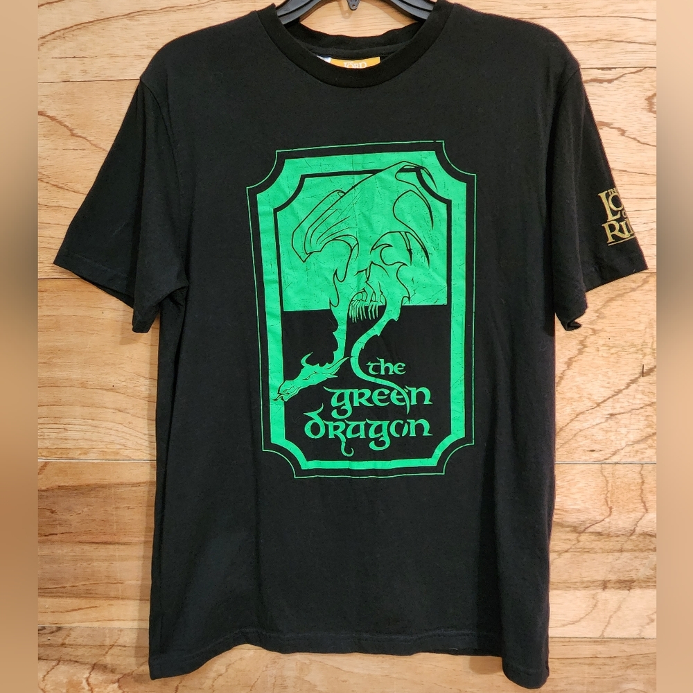Lord Of The Rings The Green Dragon Tshirt - Gem